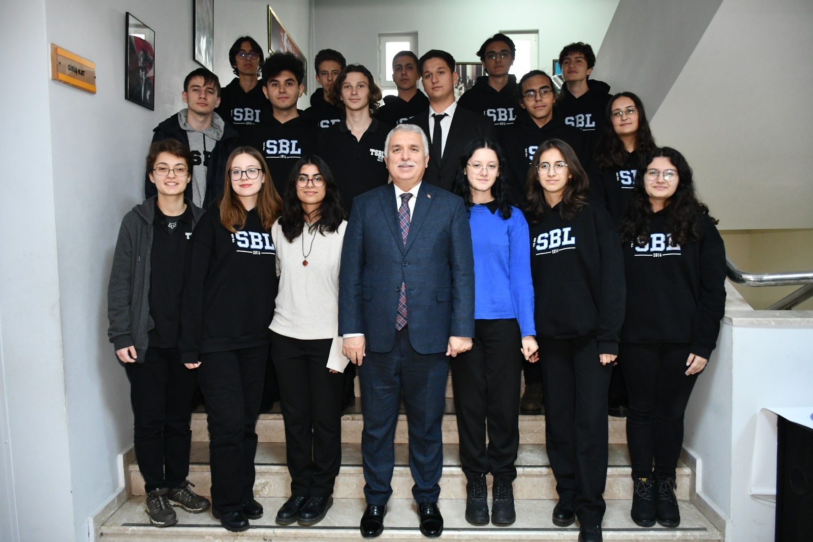 Vali Aziz Yıldırım Tekirdağ Belediyesi Mehmet Serez Sosyal Bilimler ... Vali Aziz Yıldırım Tekirdağ Belediyesi Mehmet Serez Sosyal Bilimler ...