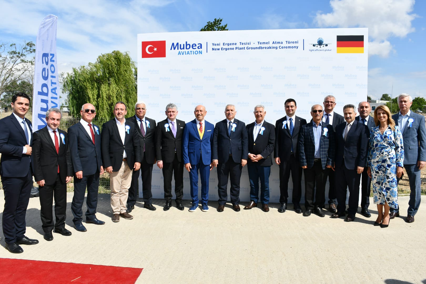 T.C. Tekirdağ Valiliği - Vali Aziz Yıldırım Mubea Aviation Havacılık ... T.C. Tekirdağ Valiliği - Vali Aziz Yıldırım Mubea Aviation Havacılık ...